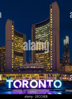 Toronto sign in Nathan Phillips Square at night, Canada Stock Photo - Alamy