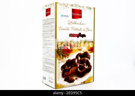 Favorina Lebkuchen spiced German biscuits, Hearts, Pretzels and Stars ...