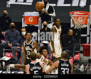 Cleveland Cavaliers guard Collin Sexton (2) reacts after he made a ...
