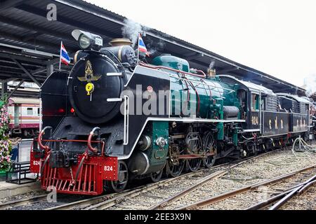 Oil fired 4-6-2 Pacific class locomotives numbers 824 and 850, built by ...