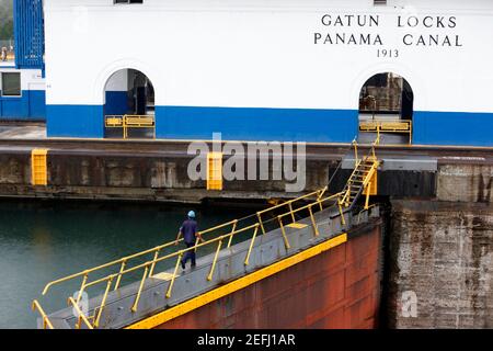 PANAMA , 1913 : Gatun Locks, Panama Canal - GEOGRAPHY - GEOGRAFIA ...