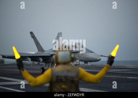 Operation Inherent Resolve 141122 Stock Photo - Alamy