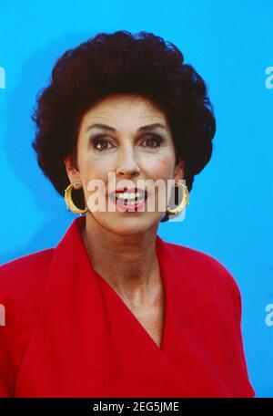 Erika Berger, deutsche Fernsehmoderatorin, Autorin und Sexualberaterin ...