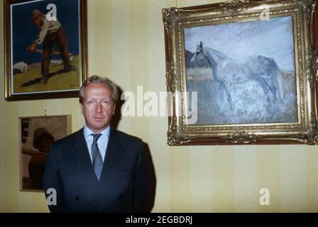 Heinrich Graf von Spreti, Chef von Sotheby's München, Cyril Humphris ...