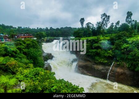 Randha falls in Bhandhardhara Stock Photo - Alamy
