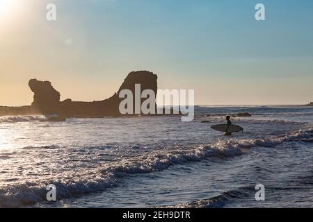 El Salvador El Tunco The pig shaped rock formation which El Tunco beach ...