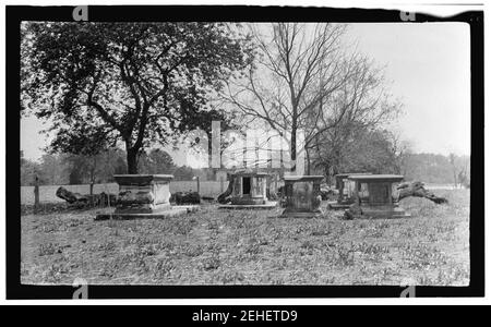 Page family tombs at Rosewell Plantation Gloucester County Virginia ...
