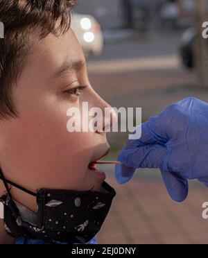 child getting tested for covid-19 Stock Photo - Alamy