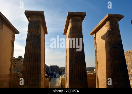 The step pyramid and mortuary temple complex of Zoser (Djoser) at Saqqara, Egypt Stock Photo - Alamy