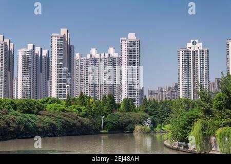 Suzhou, Jiangsu, China. Modern Apartment Building Stock Photo - Alamy