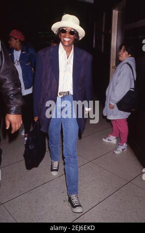 Whitney Houston arrives at Los Angeles International Airport. Los ...
