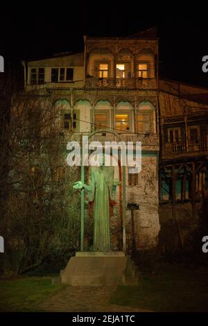 Tbilisi, Georgia: 23 March 2016: Luxurious car parked in the slums ...