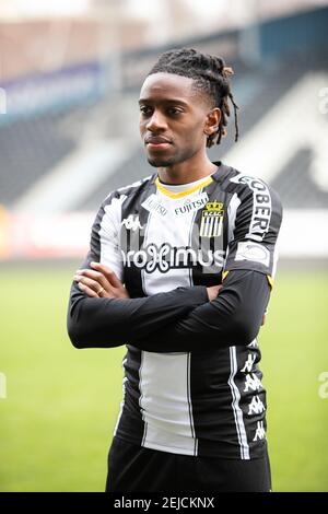 Charleroi's Joris Kayembe poses for the photographer at the 2022-2023 ...