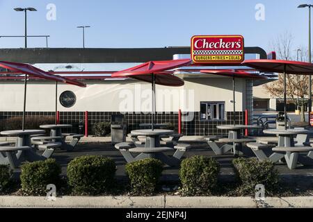 Checkers fast food restaurant sign and storefront Stock Photo - Alamy
