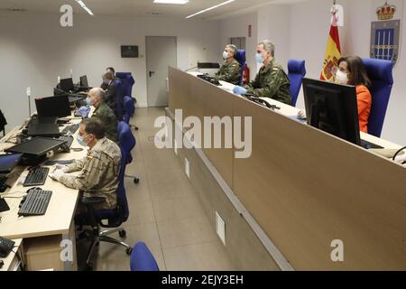 03-04-2020 Madrid King Felipe visited the Operations Command Retamares ...