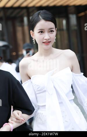 Chinese actress Sun Yi shows up at a shopping mall in Shanghai, China ...