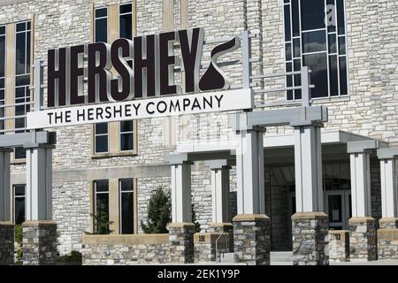 USA, Pennsylvania, Hershey, headquarters of the Hershey Company Stock ...