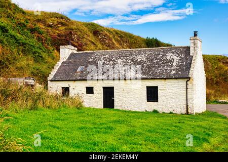 Dunbeath Harbour, the Highlands, Scotland Stock Photo - Alamy