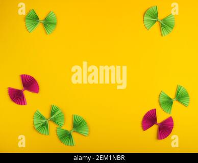 Paper border decoration. DIY origami ornaments. Zig zag fold paper ...