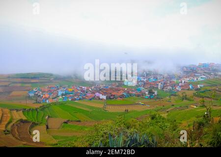 Poombarai Village View Over The Misty Clouds. Beautiful Poombarai ...