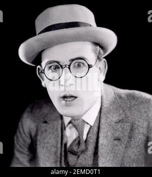Harold Lloyd (1893-1971), American actor and filmmaker, c1920s. Artist: Unknown Stock Photo - Alamy