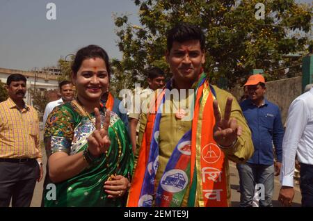 KALYAN, INDIA - APRIL 9: Shiv Sena candidate Shrikant Shinde with his ...