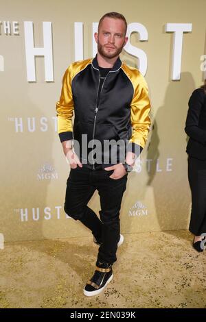 LOS ANGELES, CA - AUGUST 08: (EXCLUSIVE COVERAGE) Actor Craig Sheffer ...