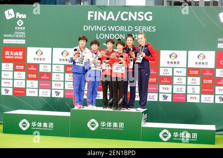 Eden Cheng and Lois Toulson of Britain in action in women's ...