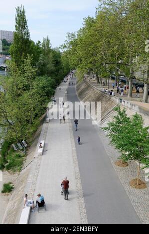 Pathway along the Rhone River Stock Photo - Alamy