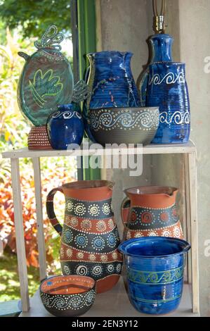 Caribbean artisan craft pottery, bowls, dishes, cups and collectibles ...