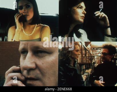 TIMECODE (2000) JEANNE TRIPPLEHORN, SALMA HAYEK TCDE 002 Stock Photo - Alamy