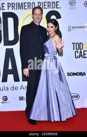 Martha Higareda, Cory Brusseau poses for photos during 'Todos Caen ...