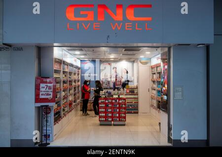 Health and nutrition related brand products General Nutrition Centers ...