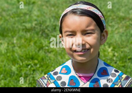 Aboriginal woman and child Stock Photo - Alamy