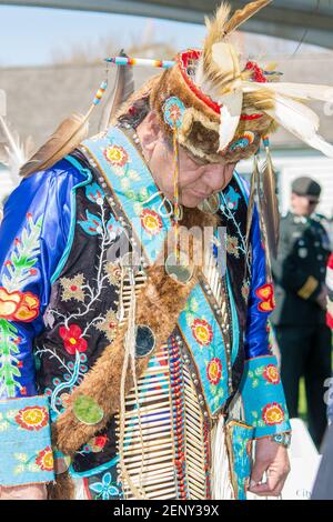 Canadian First Nations Aboriginal Man Dressed In Traditional Regalia ...