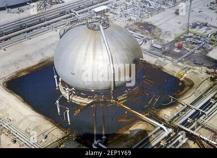 Press tour to the Saudi Aramco oil refinery at the Abqaiq and Khurais ...