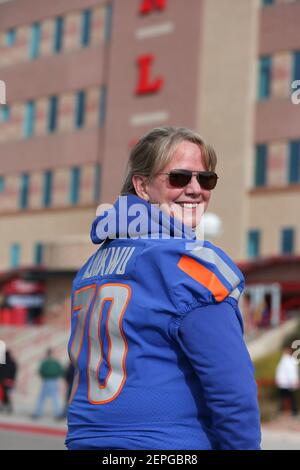 Boise State offensive lineman John Ojukwu runs a drill at the NFL ...