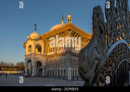 The largest Sikh temple or Gurdwara in Europe at Southall west London ...