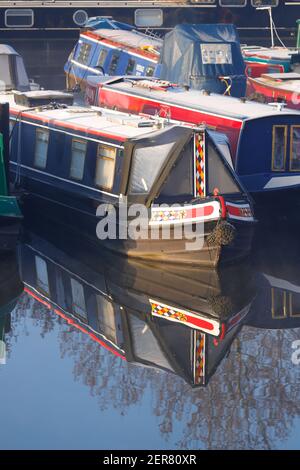 Boat reflections at Lemonroyd Waterside & Marina on the Aire & Calder ...