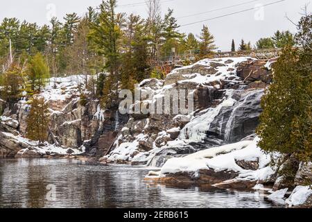 Muskoka Falls and Bracebrige Conservation Area Algonquin Highlands ...