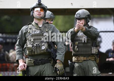 West Hartford, Connecticut, USA. 14th Oct, 2022. A Halloween display ...