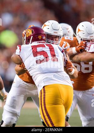 Texas offensive lineman Samuel Cosmi (52) prepares to block against ...