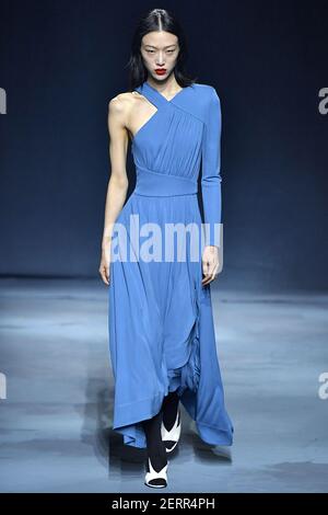 Model Sora Choi walks on the runway during the Simone Rocha London ...