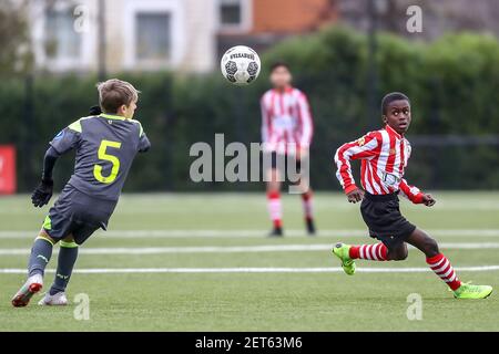 ROTTERDAM, 08-12-2018 , Sparta U14 - PSV U14 , Football , RMC ...
