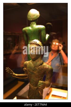 Bronze statue from ancient Sheba. 2500 years old it came from Temple of ...