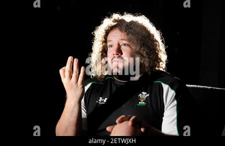ADAM JONES TIGHTHEAD PROP FOR OSPREYS AND WALES 25/1/10. PICTURE DAVID ...