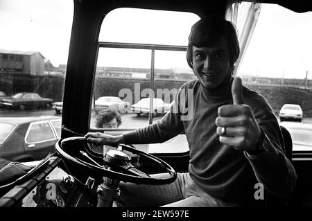 Duncan McKenzie of Leeds United Stock Photo - Alamy
