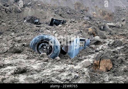 GODDA, Dec. 30, 2016 -- () -- Remains of a vehicle is seen at the site ...