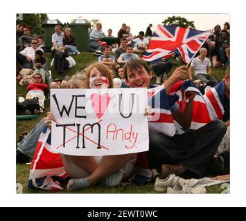 The croud on Murray Mound watch Andy Murray playind on the big ...