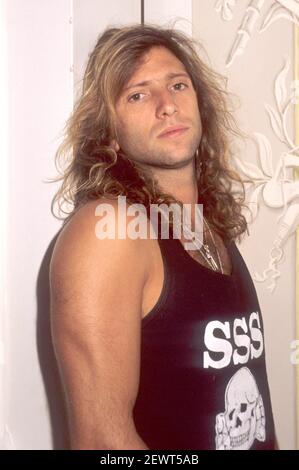 Rob Affuso from Skid Row during a photoshoot in a hotel. London, 08/10 ...